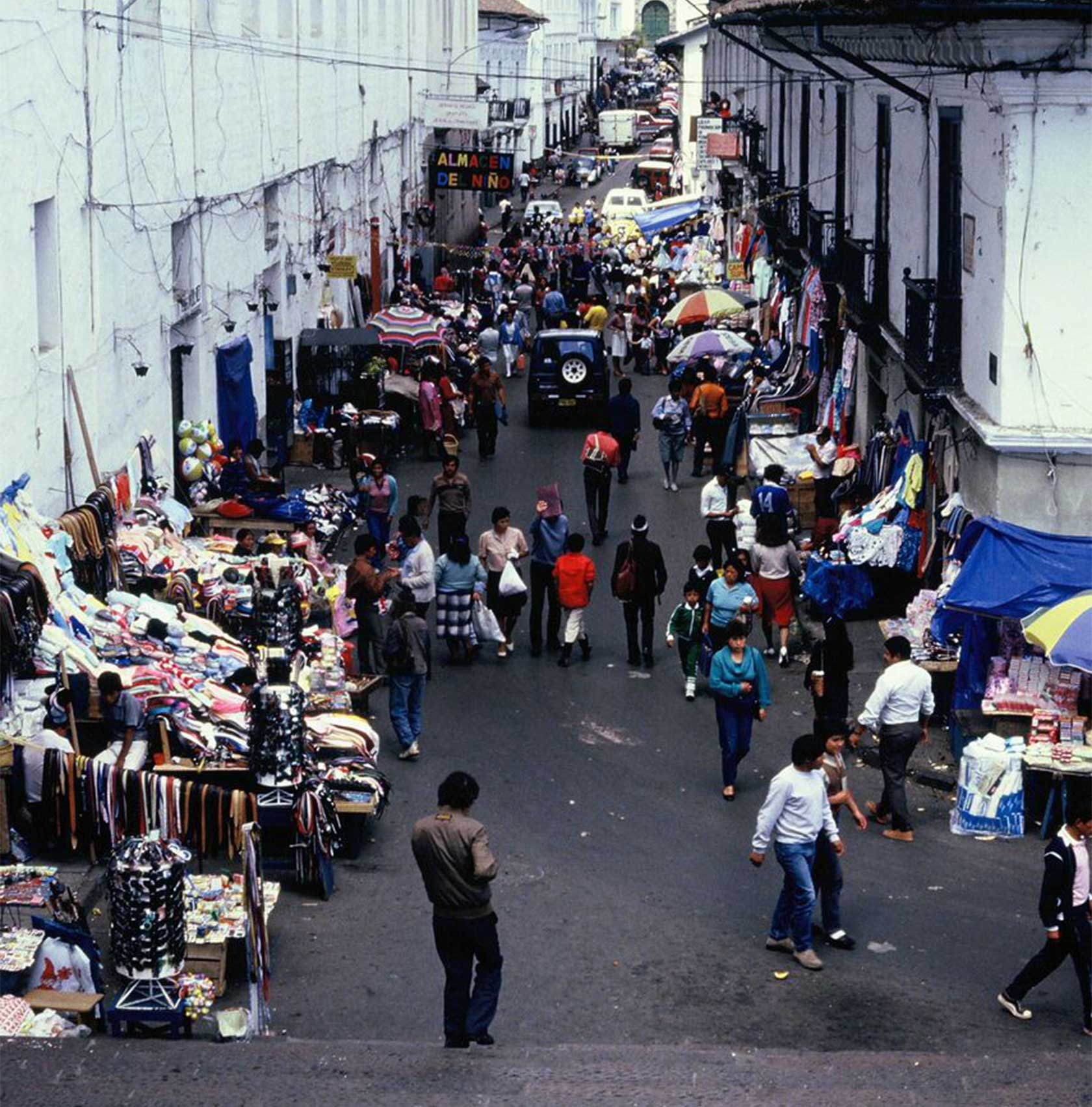 Quito-Street | Craig Holt